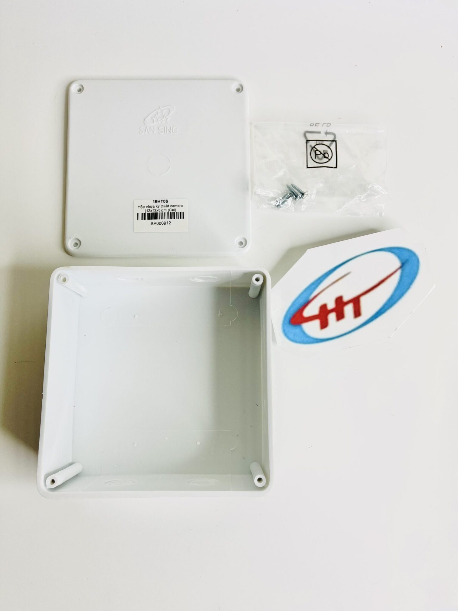 Hộp nhựa kỹ thuật dành cho Camera (12cmx12cmx5cm) – Hoàng Thịnh